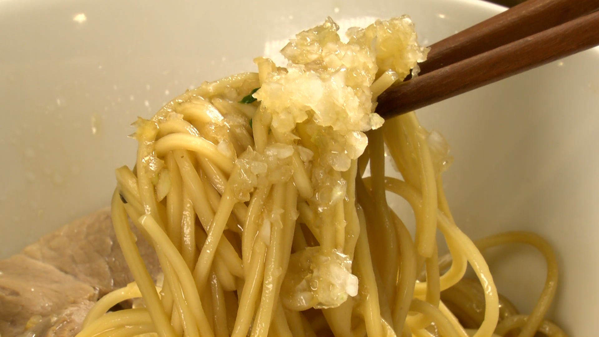 【らぁ麺 朝軒】国産天然素材を使った醤油ラーメンが絶品！ | toieba（トイエバ）